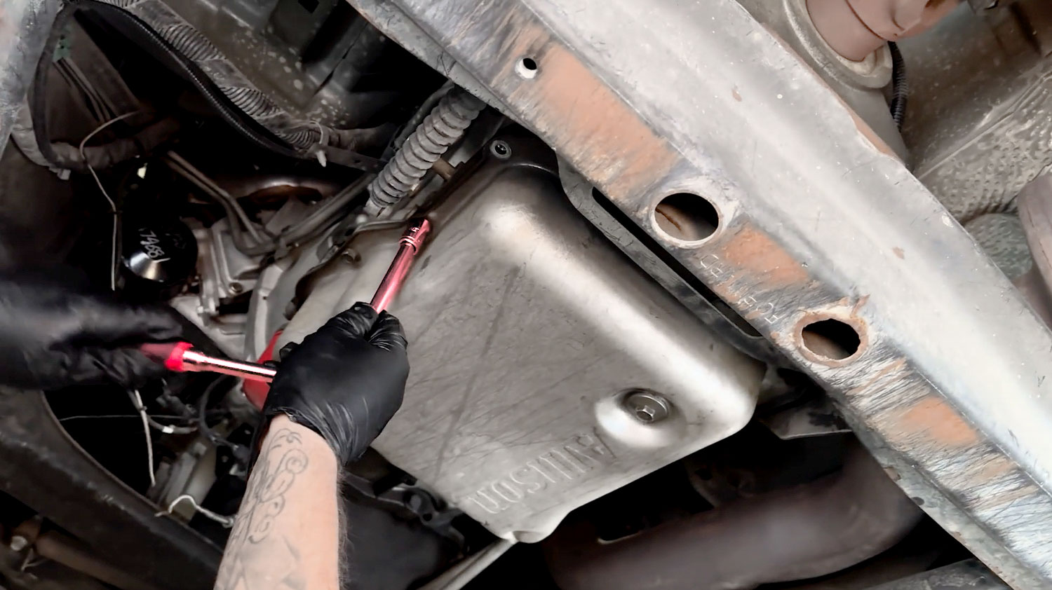 97755 | Banks Ram-Air Transmission Pan for 2001-2019 Chevy/GMC 2500/ ...